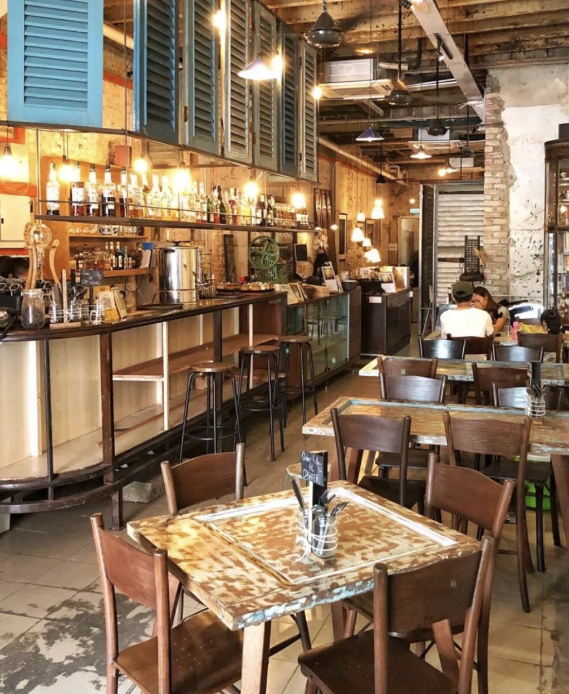 Must-Visit Cafes around LRT Pasar Seni | City Kaki